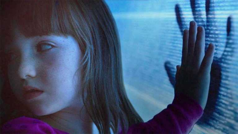 The Poltergeist reboot trailer looks AMAZING! | FilmFad.com
